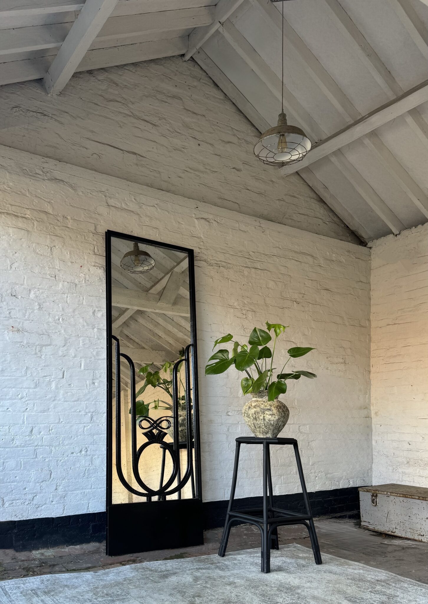Garden Mirrors - Aldgate Home Ltd