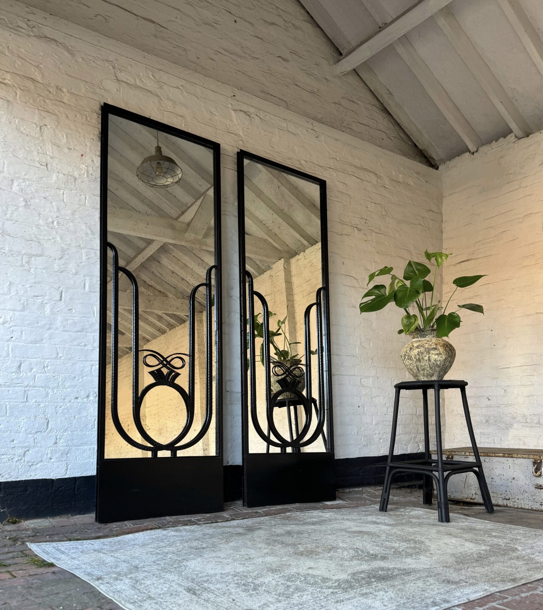Garden Mirrors - Aldgate Home Ltd